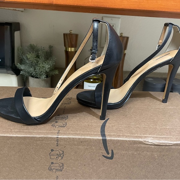 Express | Shoes | Express Black Strappy High Heels Sz 9 | Poshmark